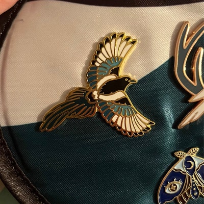 Magpie Hard Enamel Pin - Etsy