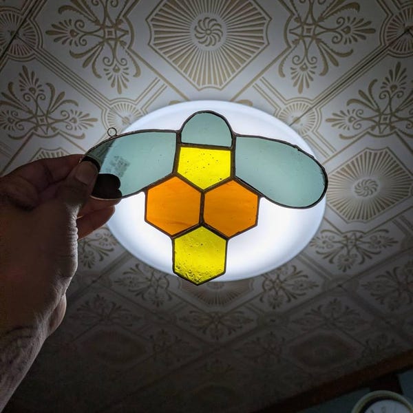 Bee Suncatcher Stained Glass Pattern – Diy Insect Vitrail Template (PDF ...