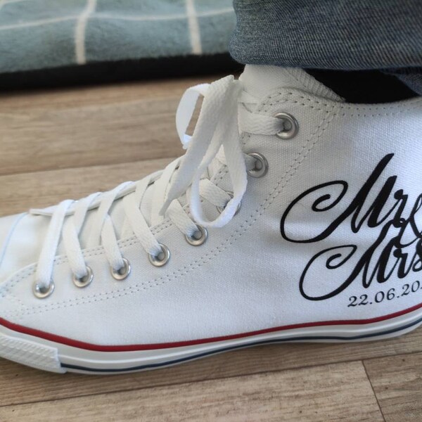 Mr&mrs Converse Chucks or Canvas Sneakers in White With a Chic Design ...