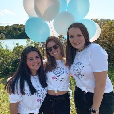 Big Little You Know You Love Us XOXO Family Custom Unisex Soft Tees S ...