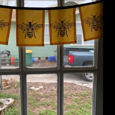 Honeybee Flags Beehive Beekeeper Bee Print Honeybee Garden Flag Prayer ...