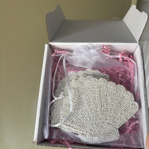 Beaded Coaster- Pink Shell Set of 4 | Christmas Gift, Coastal Table ...