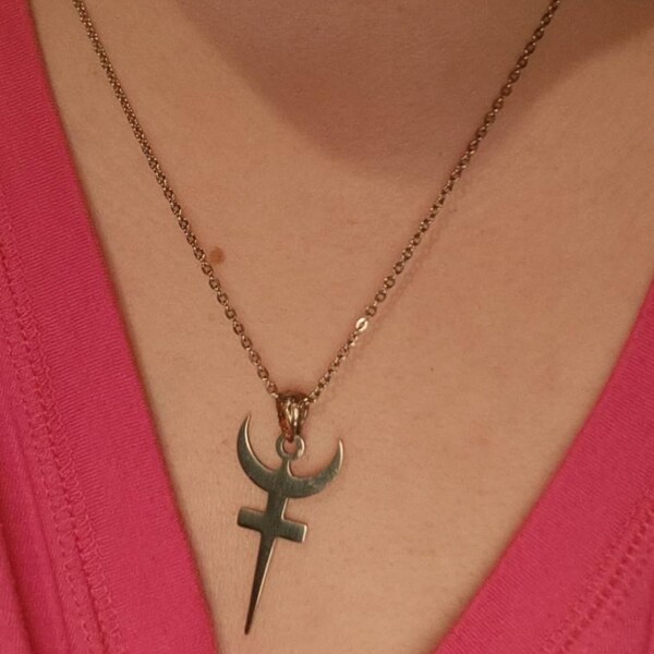 Hekate Prayer Beads With Hekate's Wheel, Snake and Skeleton Key, Rosary ...