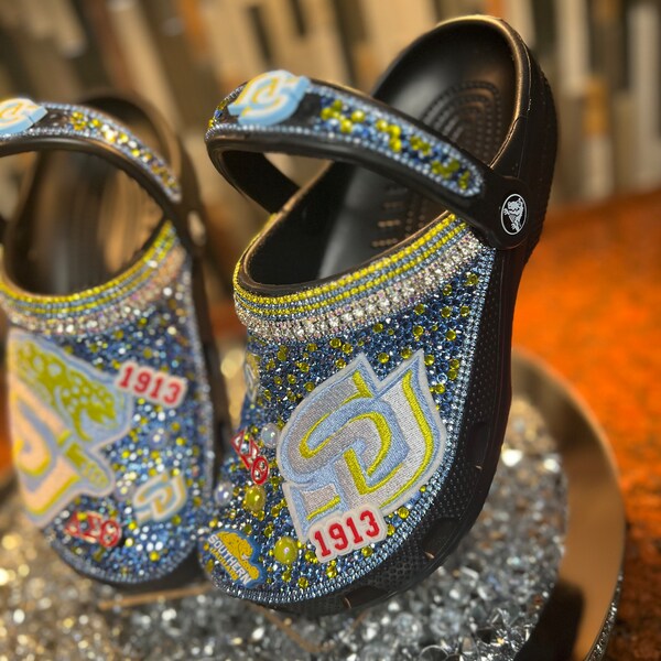 Genuine Leather Delta Sigma Theta Sorority Ritual Cover - Etsy