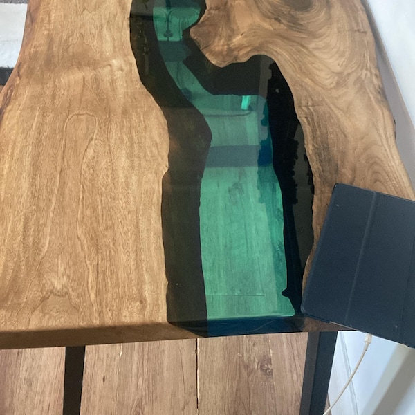 Custom Dining Table, Live Edge Epoxy Kitchen Table, Wood Epoxy Resin ...