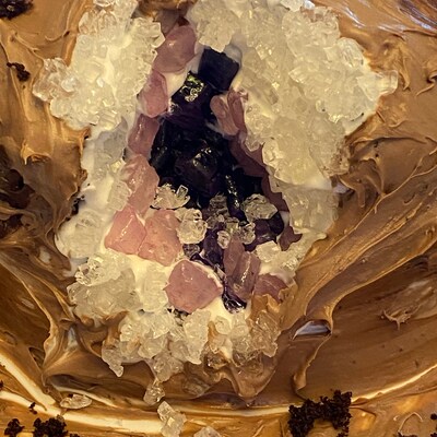 Beautiful Assorted Colour Edible Geodes, Rock Candy, Sugar Rocks for ...