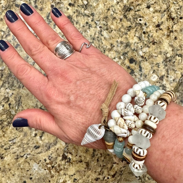 White Turquoise Bracelet With Coconut Shells/boho Bracelet/beachy Boho ...