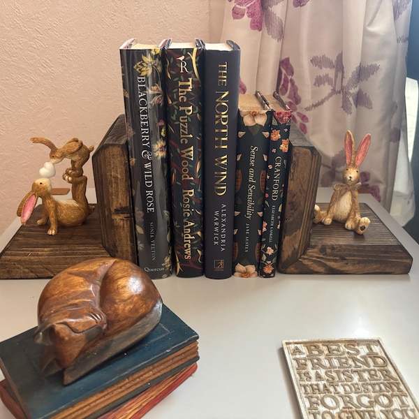 WOODEN Triangle BOOKREST | Book ORGANISER | Rustic Bedside Table Phone ...