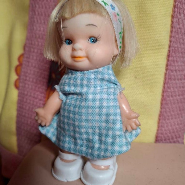 OO Various Vintage Dolls Kiddles, Mattel, Cupcake, Matchbox Baby ...