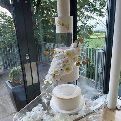 Propsecure® SIDE BAR Floating Cake Spacer Anti Gravity Cake Stand ...