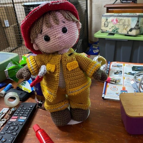Firefighter Crochet Pattern (eng, Ukr, Ger). Amigurumi Fireman Pattern ...