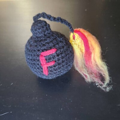 Crochet Luggage Identifier Hyperbolic Curlicue Fringe Bag Tag Spiral ...