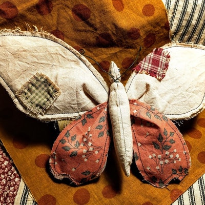 Stand up Rabbit PAPER PATTERN by Dru Ann of Cinnamon Creek - Etsy