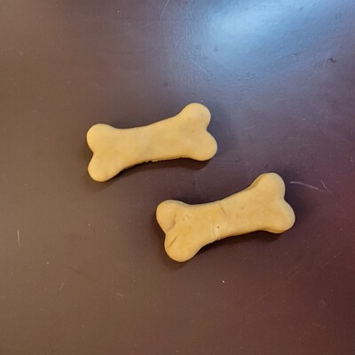 Simply Unleashed Bone Shaped Cookie Cutters Set of 3 for Homemade Dog ...