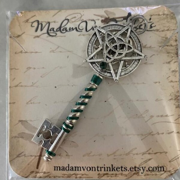 Pentacle Key Pendant / Wiccan Jewelry / Pagan Jewelry - Etsy