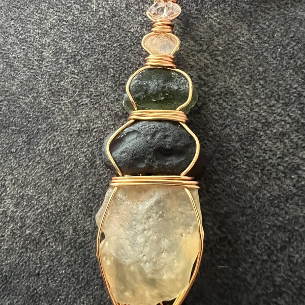 Epidote After Magnetite Pseudomorph W/ Titanite Sphene Crystals ...