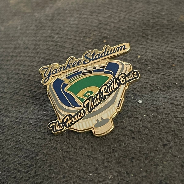 Vintage Iowa State Cyclones Lapel Hat Pin College Graduation Alumni Fan ...