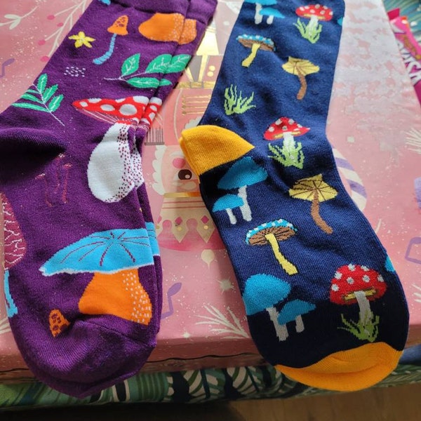 Beatles Socks. John, Paul, George and Ringo. Two Pairs. Sgt Pepper and ...