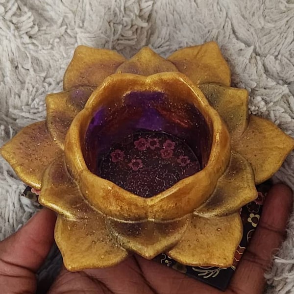 CUSTOM Resin Lotus Flower Trinket Holder Spring Nature Floral Summer - Etsy