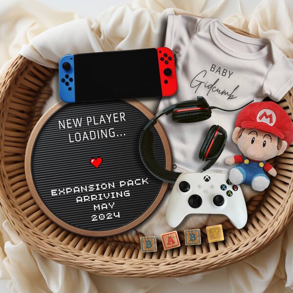 Digital Video Game Player Pregnancy Announcement, Gamer Baby Reveal ...