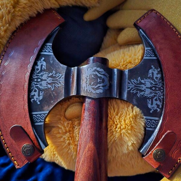 Custom Hand Forged Lion Axe, Viking Handmade Axes, Throwing Axes, D2 ...