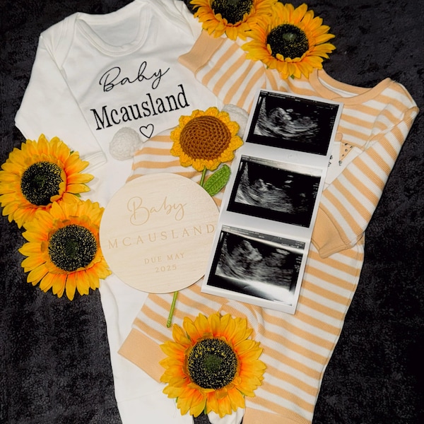 Personalised Pregnancy Announcement Sign | Wooden Due Date Plaque L ...