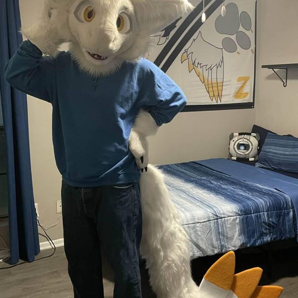 Light Blue Furry Plush Hand Paws – Light Baby Blue Fur With White Claws ...