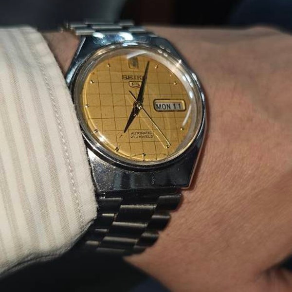 Vintage Citizen Automatic Day Date Movement No. 8200A Japan Made Men's ...