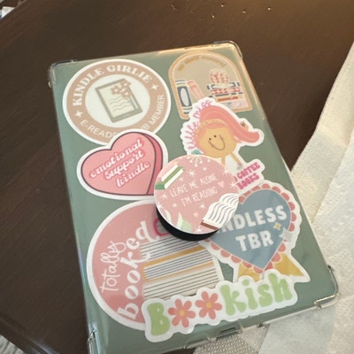 Pretty Girls Read Books Sticker Vinyl Sticker Laptop - Etsy