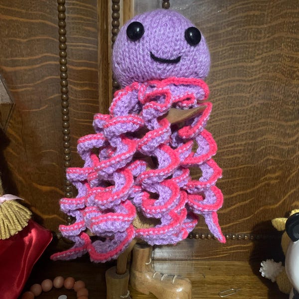PDF Knitting Pattern Octopus Toy Spiral Legs Flutterby Chunky ( Bulky ...