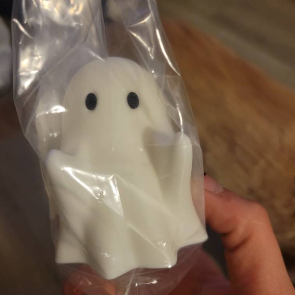 Ghost Pen Holder: Halloween Desk Decor Figurine - Etsy