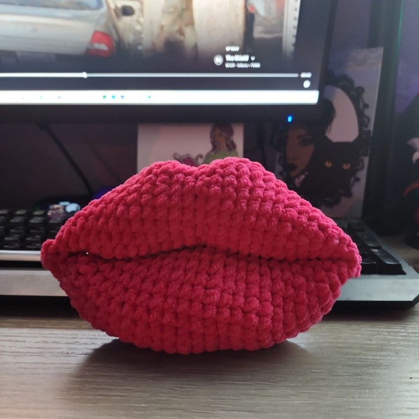 Crochet Giant Lips Pattern PDF Crochet Lips Pillow Pattern Crochet ...