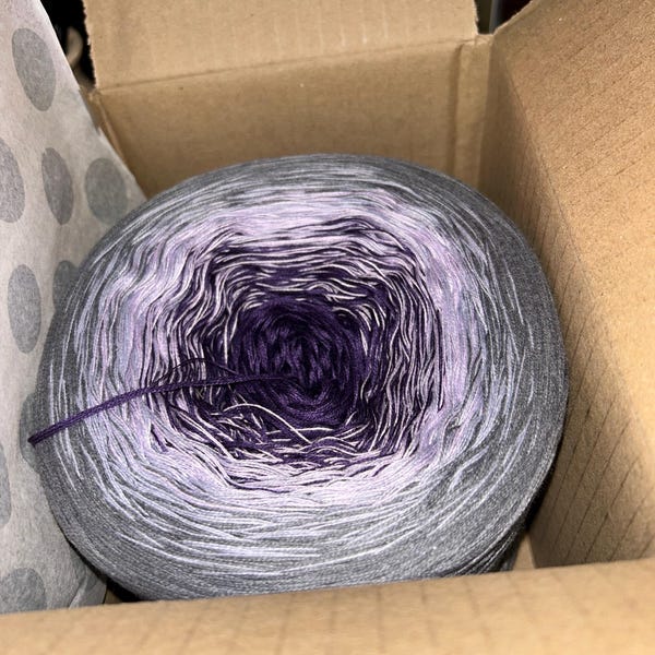 The Lady is A Vamp - Maroon and Black Yarn - Gradient Yarn - Burgundy ...