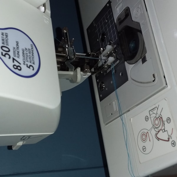 Finishing Touch Embroidery & Sewing Bobbin Thread 1100yds. 100% ...