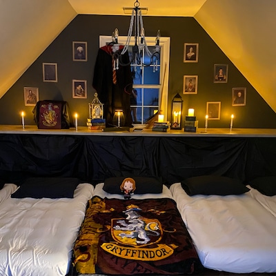 Wizard Portraits With Frames SET OF 8 Magical Party Harry Wizard School ...