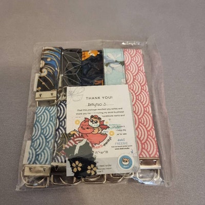 3D Kumo: Japanese Premium Origami Adult Face Mask Black & Gold Cloud ...