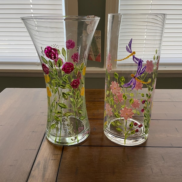 Hand Painted Champagne Flutes Glasses Modern Design White Flowers ...