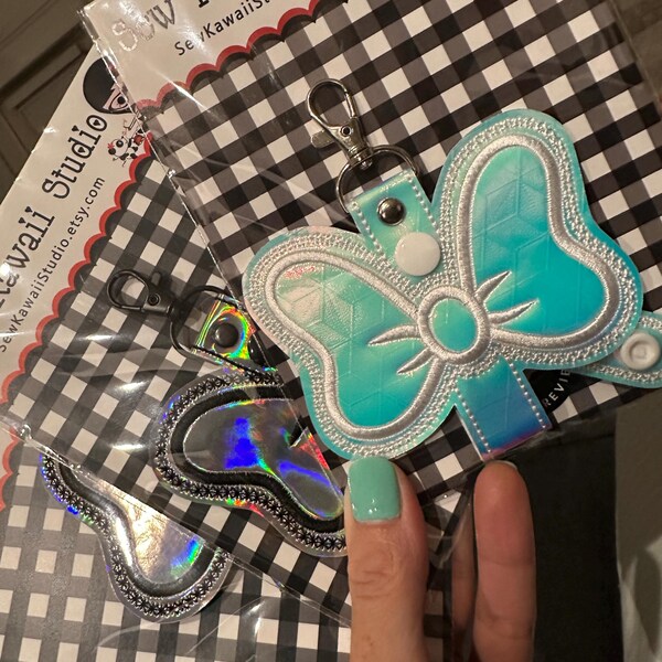 Mickey Ear Holder Confetti Balloon Mears Magical Parks Ear Clip ...