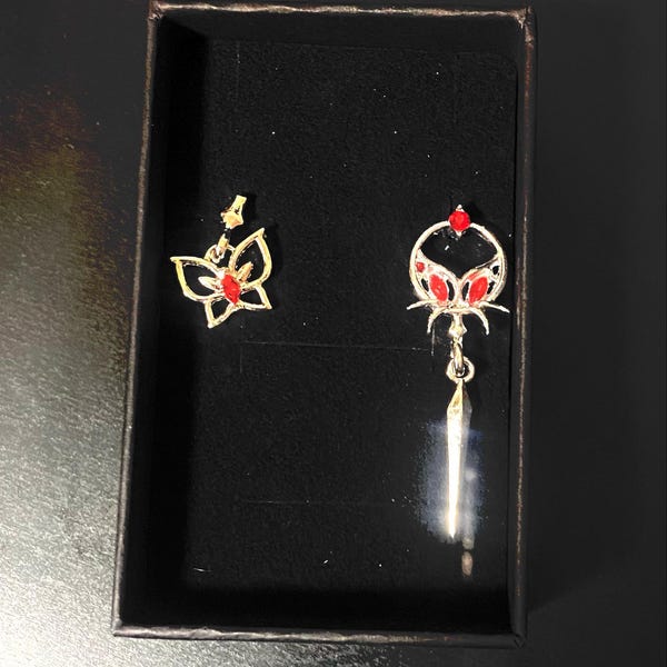 TGCF Standee Heaven Official's Blessing Acrylic Stand, Desk Stand, Tian ...