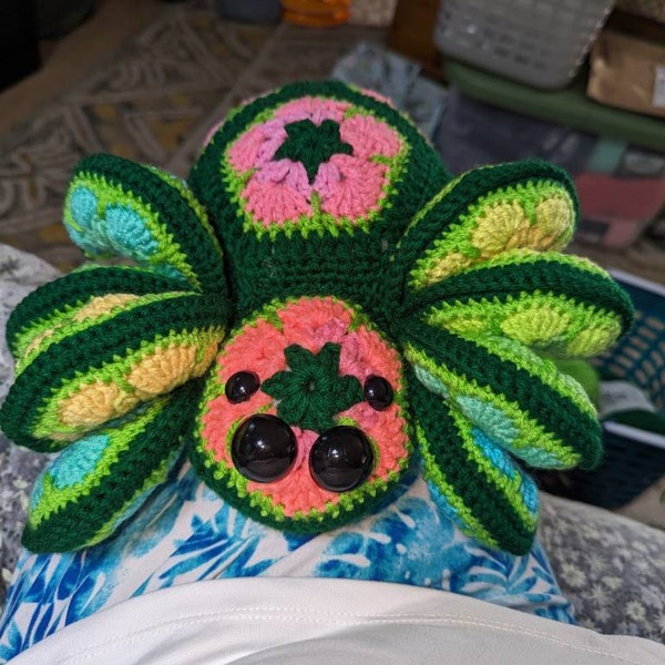 Sully the African Flower Spider Crochet Pattern, PDF, Digital Download ...