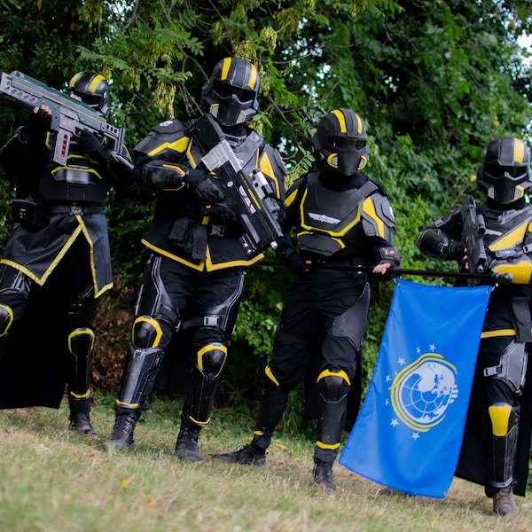 Fallout 4 X-01 Enclave Power Armor Full Body Wearable Armor and Helmet ...