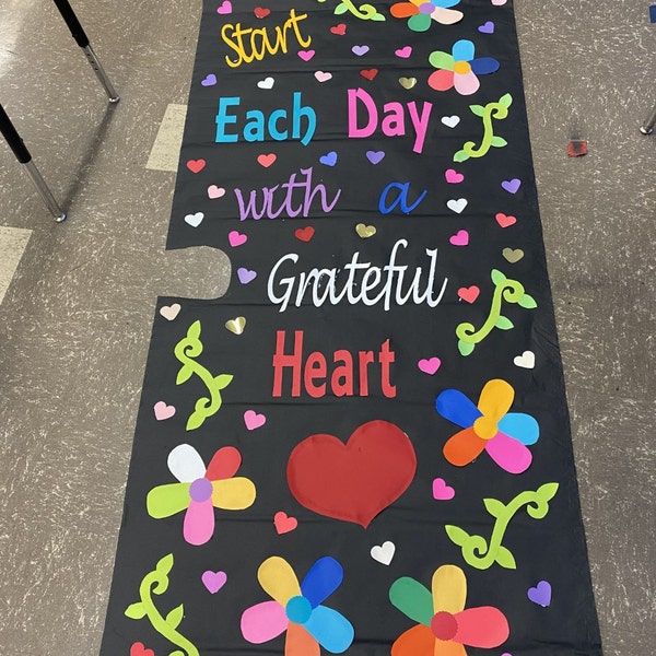 Classroom Door Decoration/ Start Each Day With a Grateful Heart ...