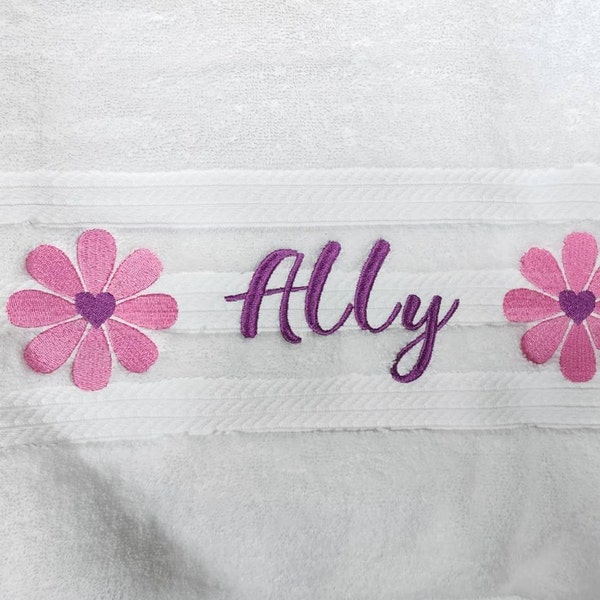 Mini to Large Heart Daisy Embroidery Design,20 Sizes, Daisy Embroidery ...