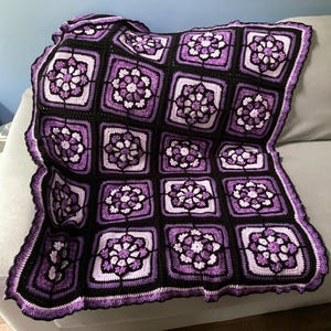 Sheila's Shells Ripple Blanket - Original Crochet Afghan Pattern by ...