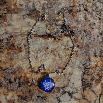 Crests of Fodlan Necklace, Fire Emblem Three Houses Necklace, Pendant ...