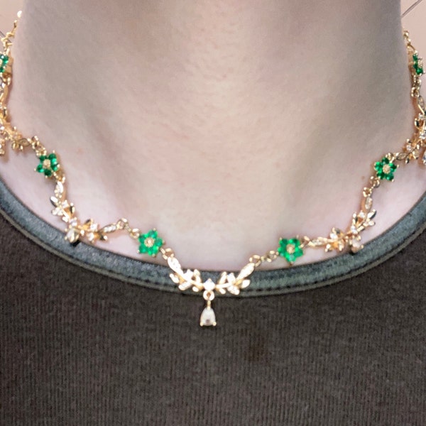 Gold Teardrop Green Flower Choker Necklace, Elegant Emerald Regency ...