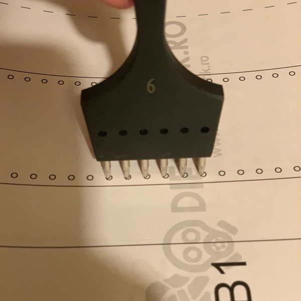 Black Leather Craft 3/4/5/6mm Spacing Round Hole Pricking Iron Chisel Head Removable Stitching ...