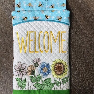 QUILT BLOCK EMBROIDERY Background 2 background Only Fits a 5x5, 6x6 ...