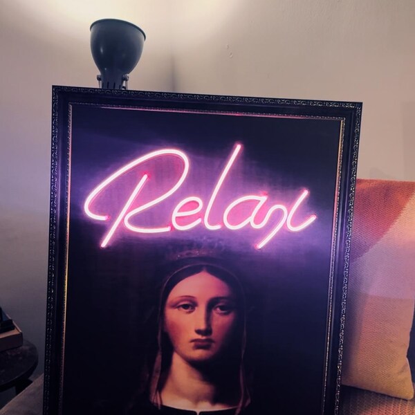 Urban Neon Art, Crown Wall Light, Chic Neon Sign, Street Art Decor ...