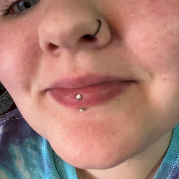 Vertical Labret Bridge Piercing Eyebrow Rings Belly Button Bars Rook ...